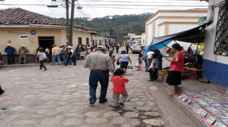 15 de agosto Santa Rita, Copan celebra en honor a la Virgen del ...