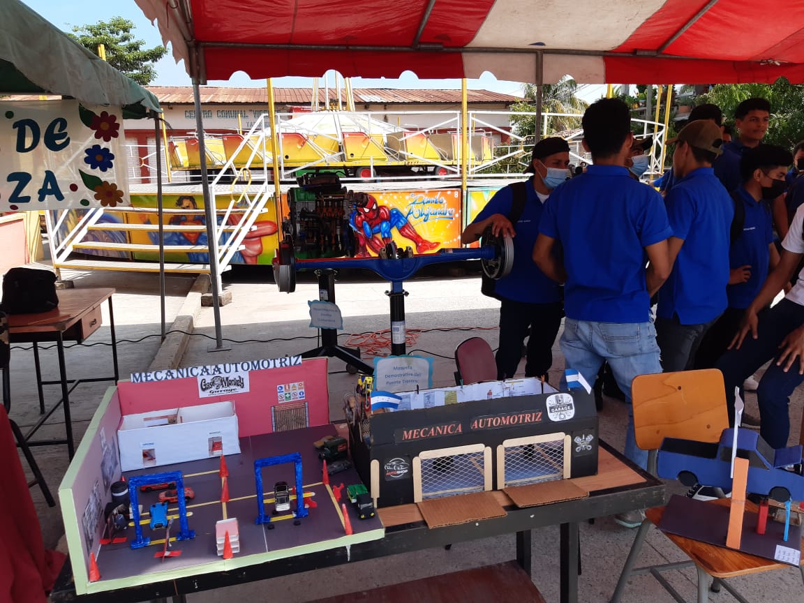 Expoventa en Feria Patronal de Yarumela, La Paz – Hondurasensusmanos ...