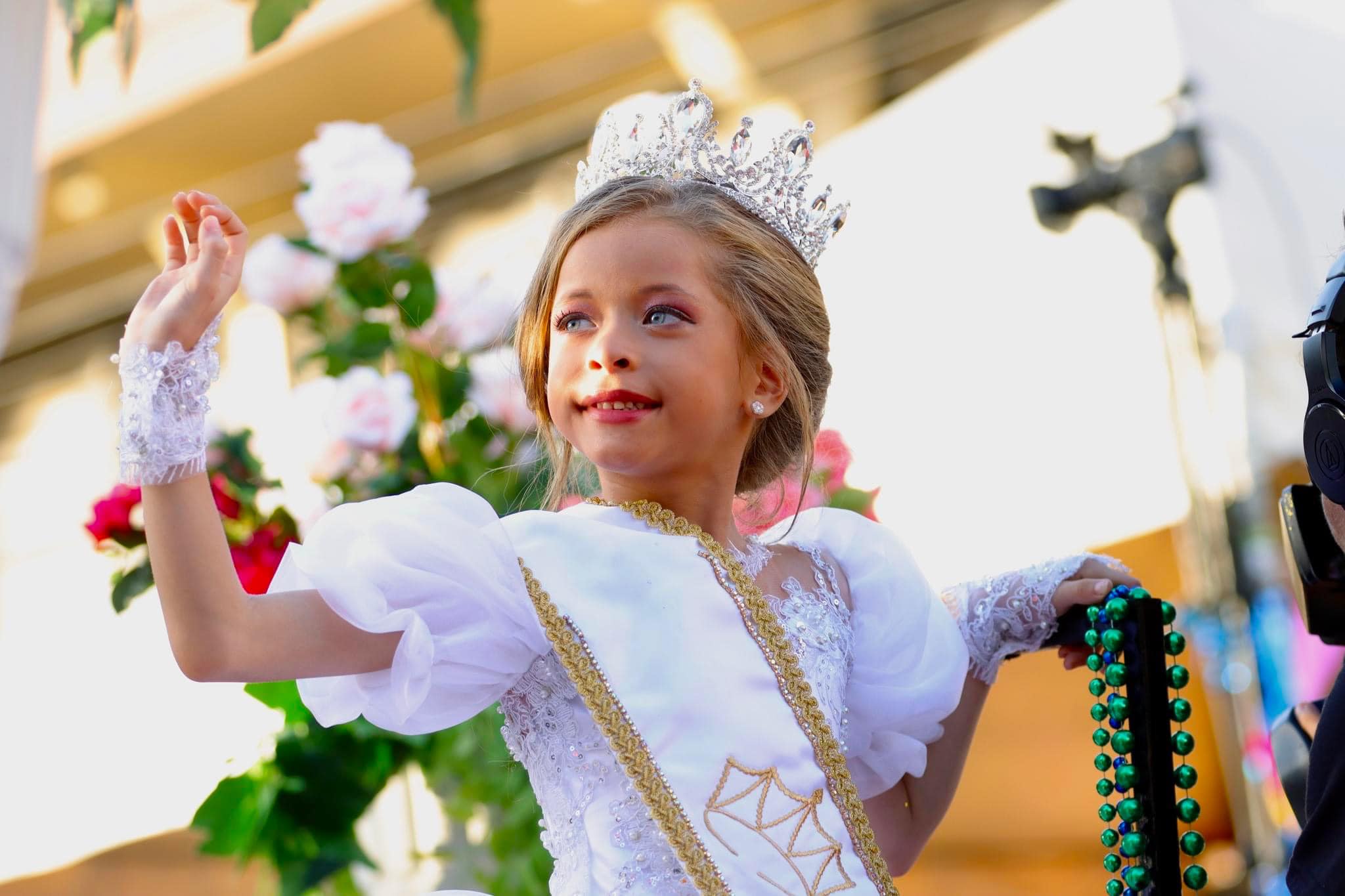 Con broche de oro y al ritmo de Polache, La Máquina y Gente de Zona ...